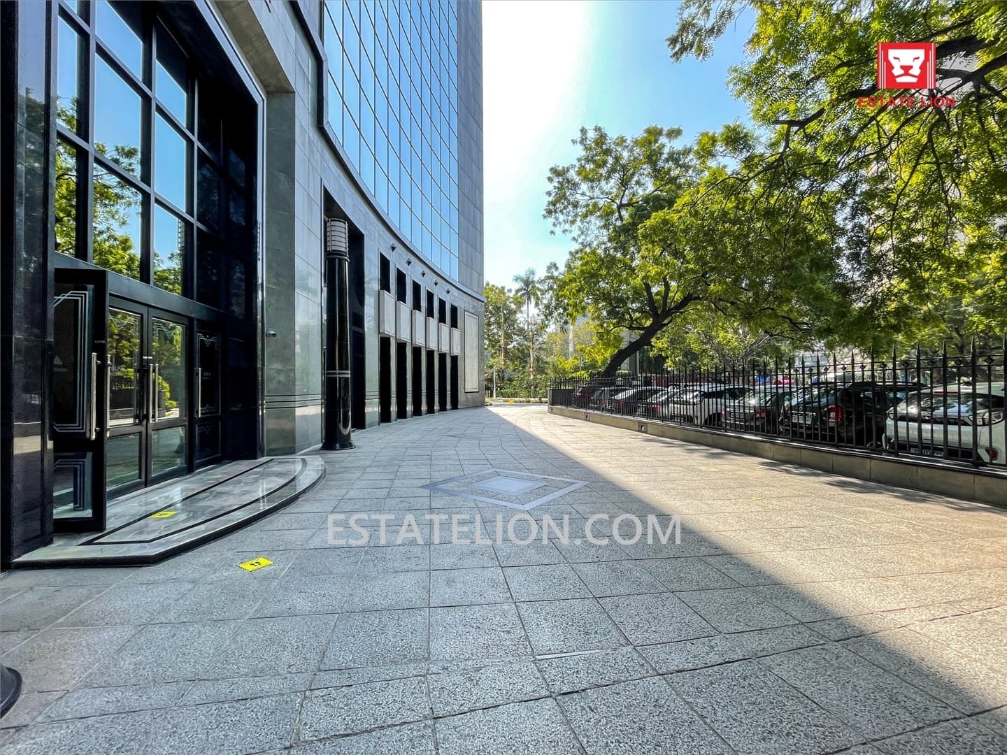 DLF Centre, Connaught Place | Office Space Rent - ESTATE LION